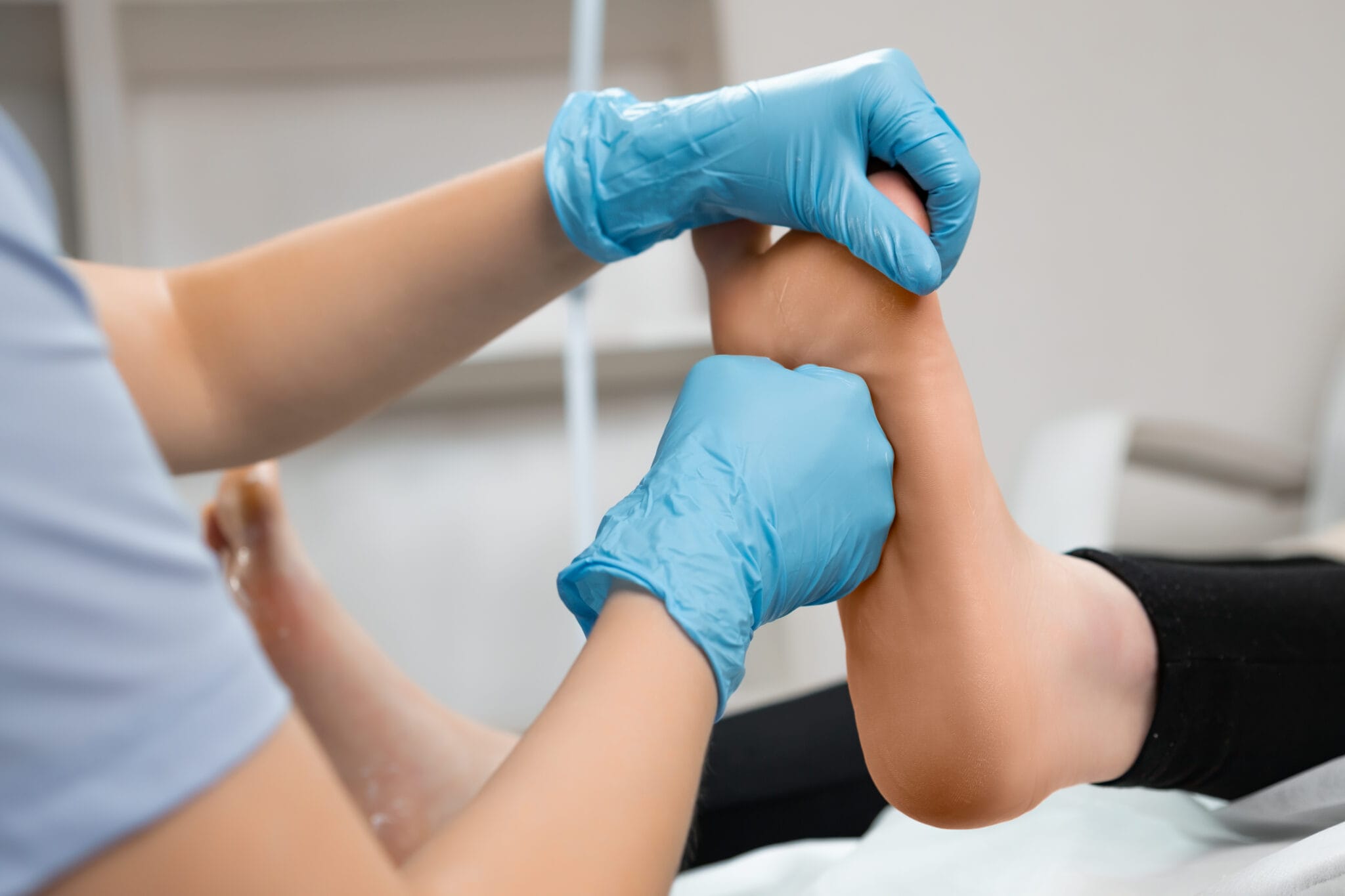 Qu'est-ce que le fascia plantaire : Anatomie et fonction du pied ...